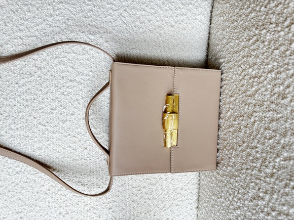The Bag Icon | Bags | The Bag Icon The Nina Cigar Box Bag New | Poshmark